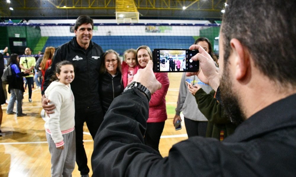 Joinville Vôlei fará jogo beneficente com a presença de Giovane Gávio ...